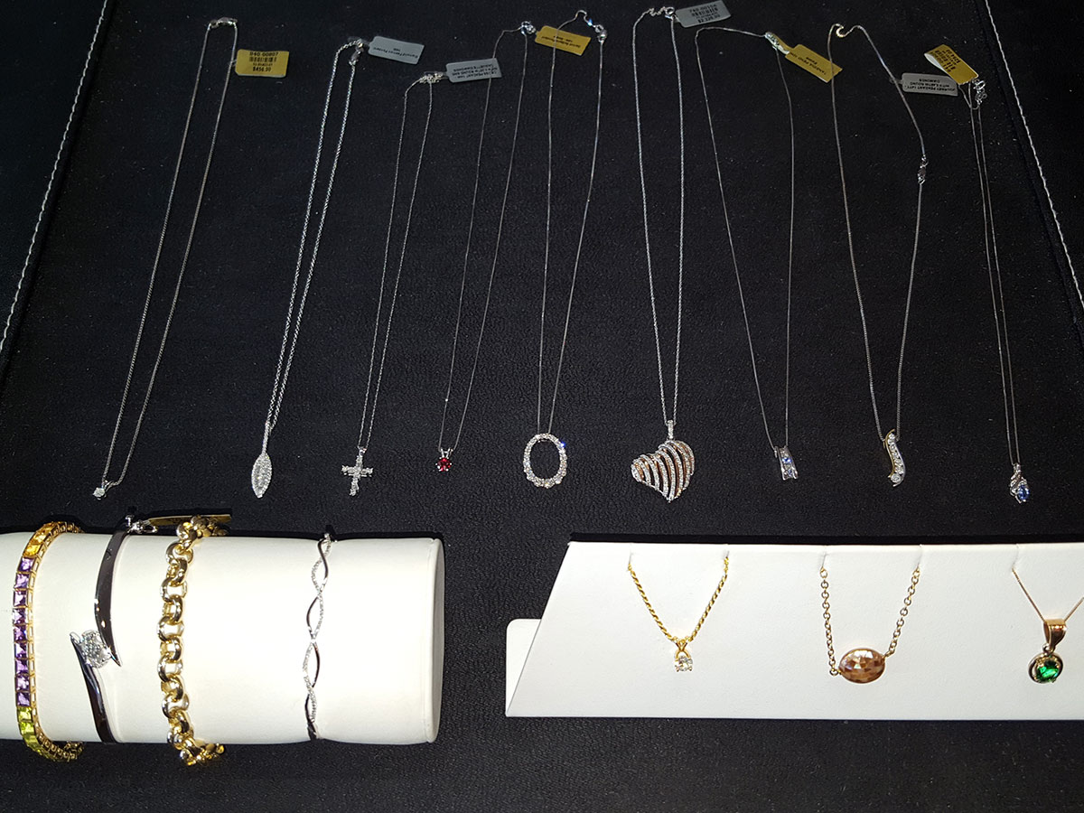 Estate jewelry Sale, Save big on Previous Owned Jewelry in Phoenix AZ ...